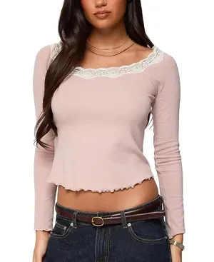 EDIKTED Emmery Lacey Boat Neck Top