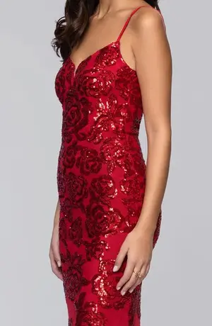 BLONDIE NITES Sequin Rose Gown - Red