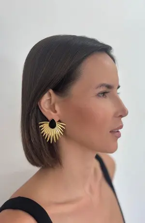 ST. MORAN Onyx Deco Statement Drop Earrings