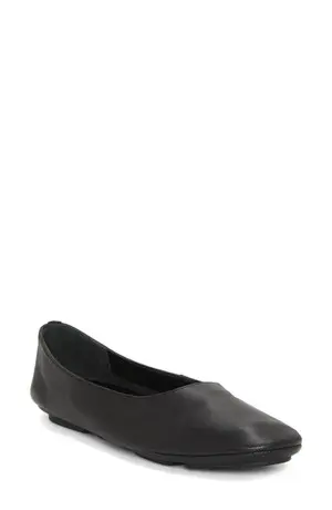 Vince Camuto Casual Flats For Women