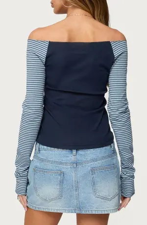 EDIKTED Contrast Stripe Off-the-shoulder Top