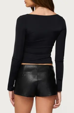 EDIKTED Soria Hardware Long Sleeve Top