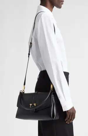 FERRAGAMO Medium Leather Top Handle Bag - Nero