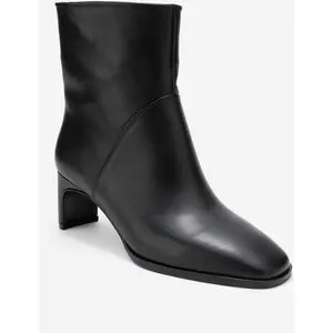 FOREVER & ALWAYS SHOES Nordy Leather Boots - Black