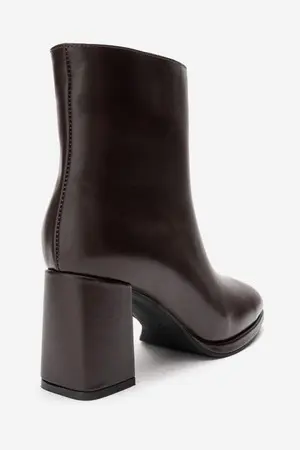 FOREVER & ALWAYS SHOES Napoli Leather Block Heel Boot - Brown