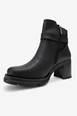 PROLOGUE SHOES Buckle Block Heel Boots - Black