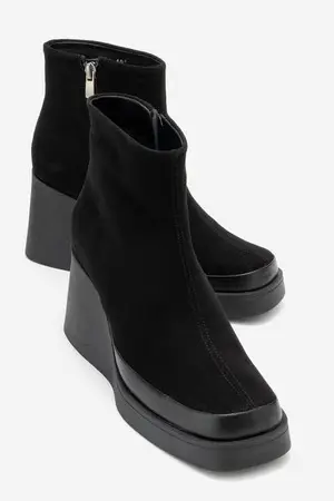 FOREVER & ALWAYS SHOES Livia Leather Wedge Ankle Boots - Black