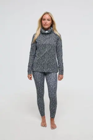 OOSC High Neck Baselayer Top