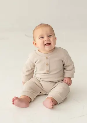 BECKETT AND BEAR Isaac Romper