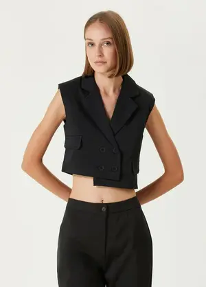 PCFG Woven Crop Vest With Notched Lapel And Button Detail - Black