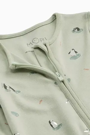 MORI Penguin Print Zip-up Sleepsuit
