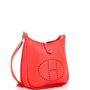 Hermès Evelyne Bag Gen Iii Clemence Pm - Red