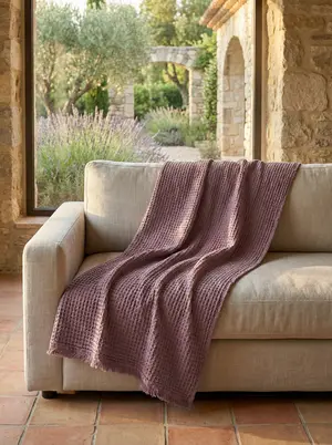 Anaya Turkish Cotton Waffle Throw - Burgundy