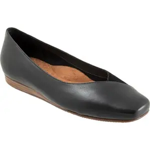 Softwalk Square Toe Flats For Women