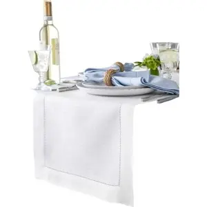 SOLINO HOME Linen Table Runnerclassic Hemstitch White