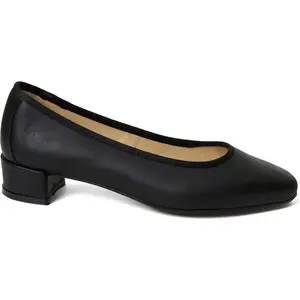 Menina Step Flats For Women