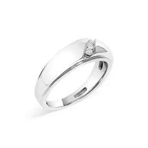 HAUS OF BRILLIANCE Sterling Silver 1/6 Cttw Three Stone Diamond Band Ring