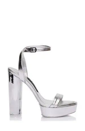 JESSICA RICH Platform Sandals - Silver