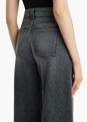 Khaite Dane Stretch Jean