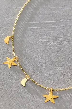 APRÈS SKI Nisa Charm Necklace