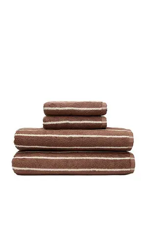 SLOWTIDE Koko Plush Bath Towel In Brown