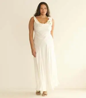 DÔEN Solena Maxi Dress