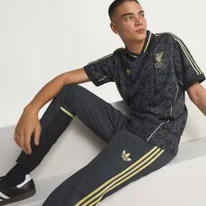 Adidas Liverpool Fc Lfstlr Jersey - Carbon / Halo Gold