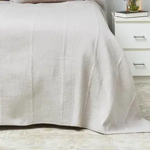 ELISABETH YORK Nunzia Oyster Cotton /queen Bed Quilt