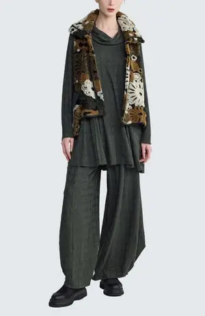 LUUKAA Eira Textured Vest - Olive