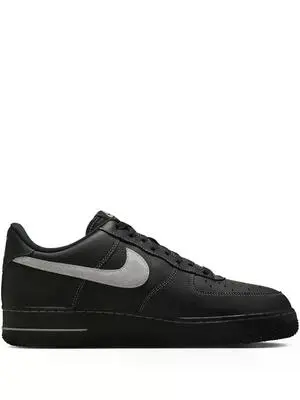 Nike Air Force 1 '07 Lv8 Sneakers - Black