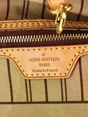 LOUIS VUITTON Neverfull Mm Monogram Canvas Tote Bag - Brown