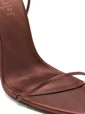 Femme La Andx Pointed-toe Sandals