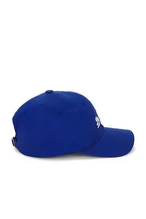 CORRIDOR X Revolve La Cap