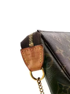 LOUIS VUITTON Pochette Accessoires Monogram Canvas