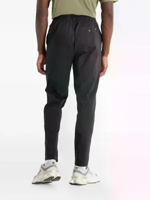 NEW BALANCE Athletics Standard 30 Tapered Trousers