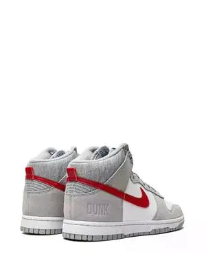 Nike Dunk Hi Retro Se Athletic Club Sneakers