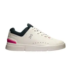 On The Roger Advantage Sneakers - White