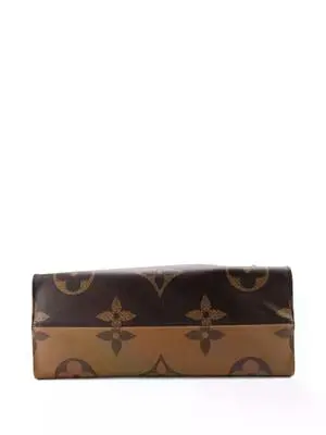 LOUIS VUITTON Onthego Reverse Monogram Giant Gm Tote Bag - Brown