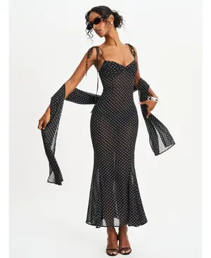 MISS CIRCLE NEW YORK Polka Dot Chiffon Maxi Dress With Scarf - Black