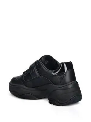 Guess Helinn 4g Sneakers - Black
