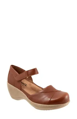 Softwalk Platform Wedge Clogs - Luggage