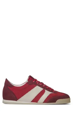 COLLEGIUM Pista Low-top Sneakers - Ruby Leather