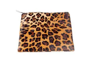 THE ARTISAN & COMPANY Leopard Print Calf Hair Clutch - Brown