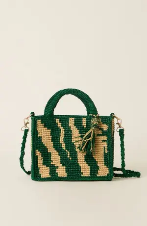 BTB LOS ANGELES Sahara Box Woven Tote - Natural/green