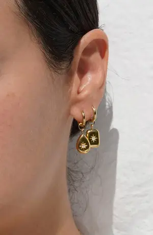 KOZAKH Illion Drop Hoop Earrings