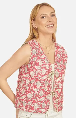 YUMI Floral Reversible Quilted Jacket - White
