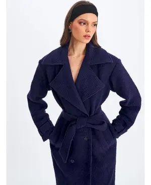 MISS CIRCLE NEW YORK Jaelyn Wool-blend Boucle Coat