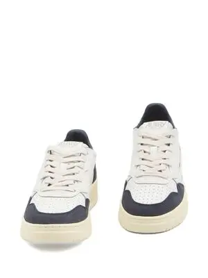 AUTRY Medalist Low Leather Sneakers - Blue