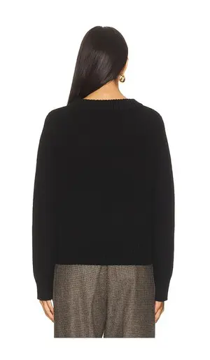 Soft Goat Chunky V-neck Cashmere Sweater