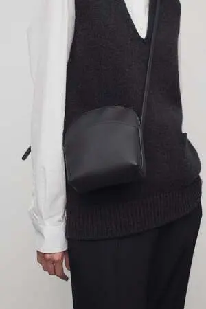 THE ROW N/s Annie Crossbody Bag - Black